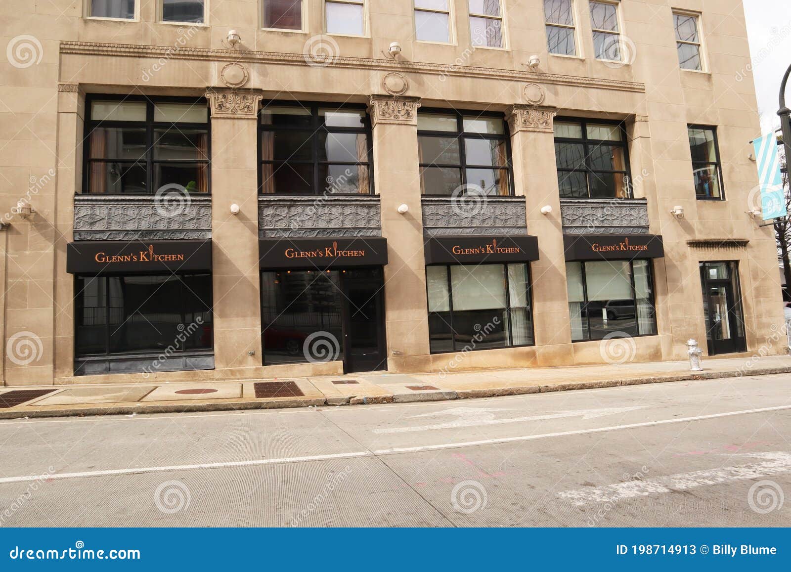 Glenns Kitchen Downtown Atlanta Editorial Stock Photo - Image of yummy ...