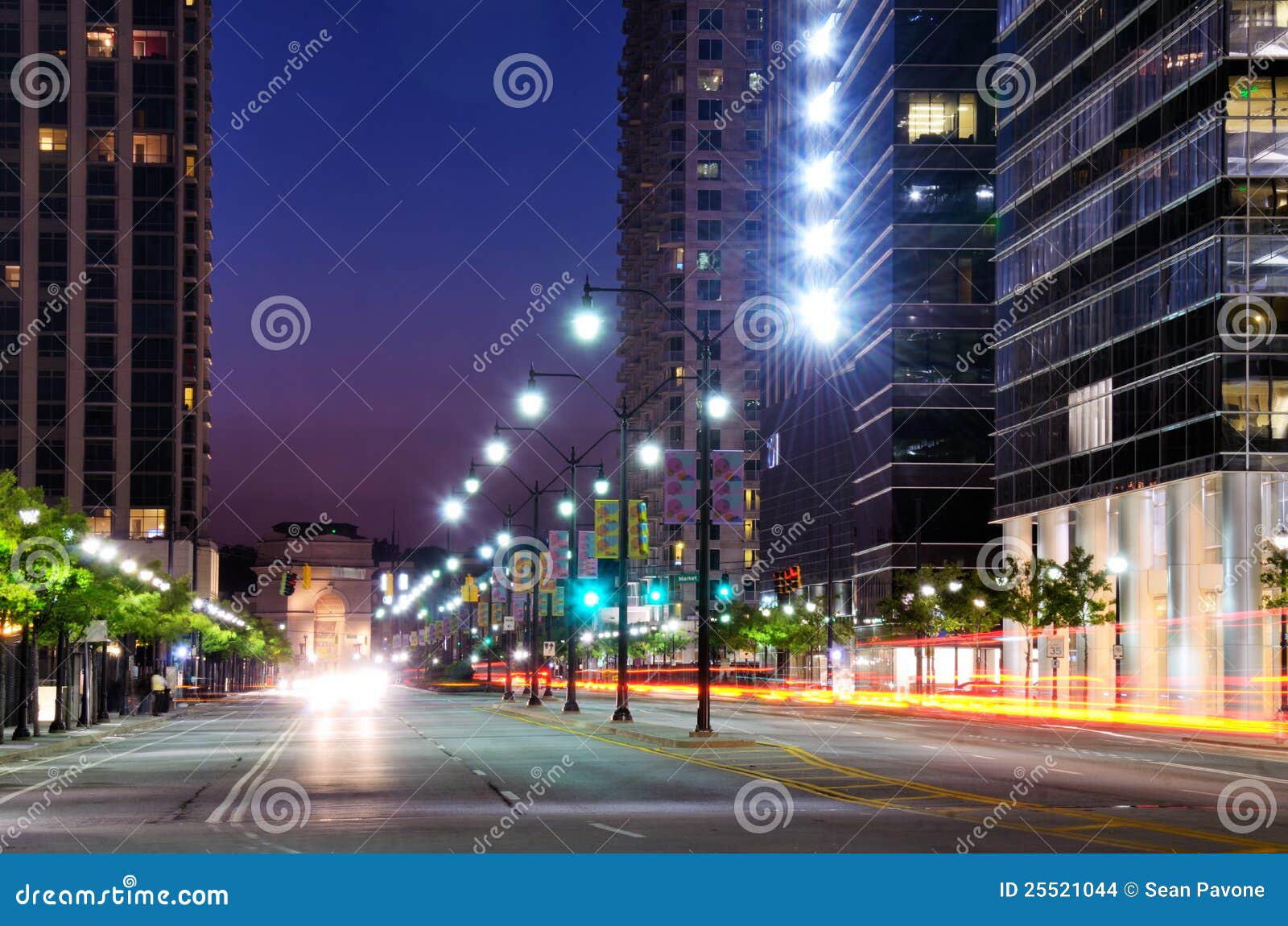 Atlanta Street Scene stock photo. Image of 17th, office - 25521044