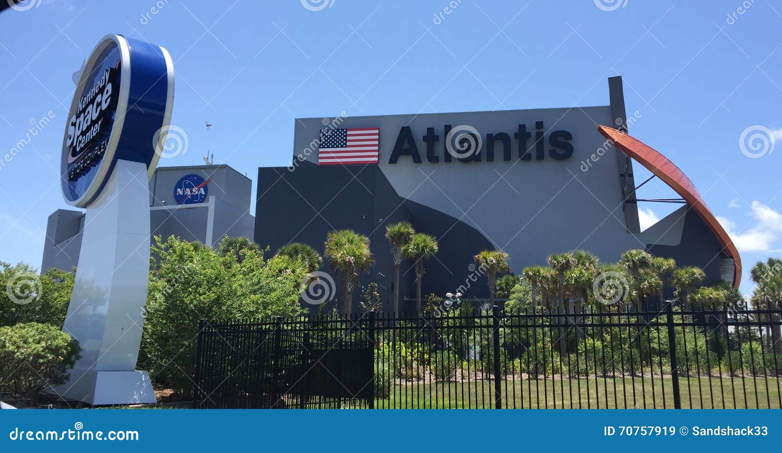 Atlantis Building editorial stock image. Image of nasa - 70757919