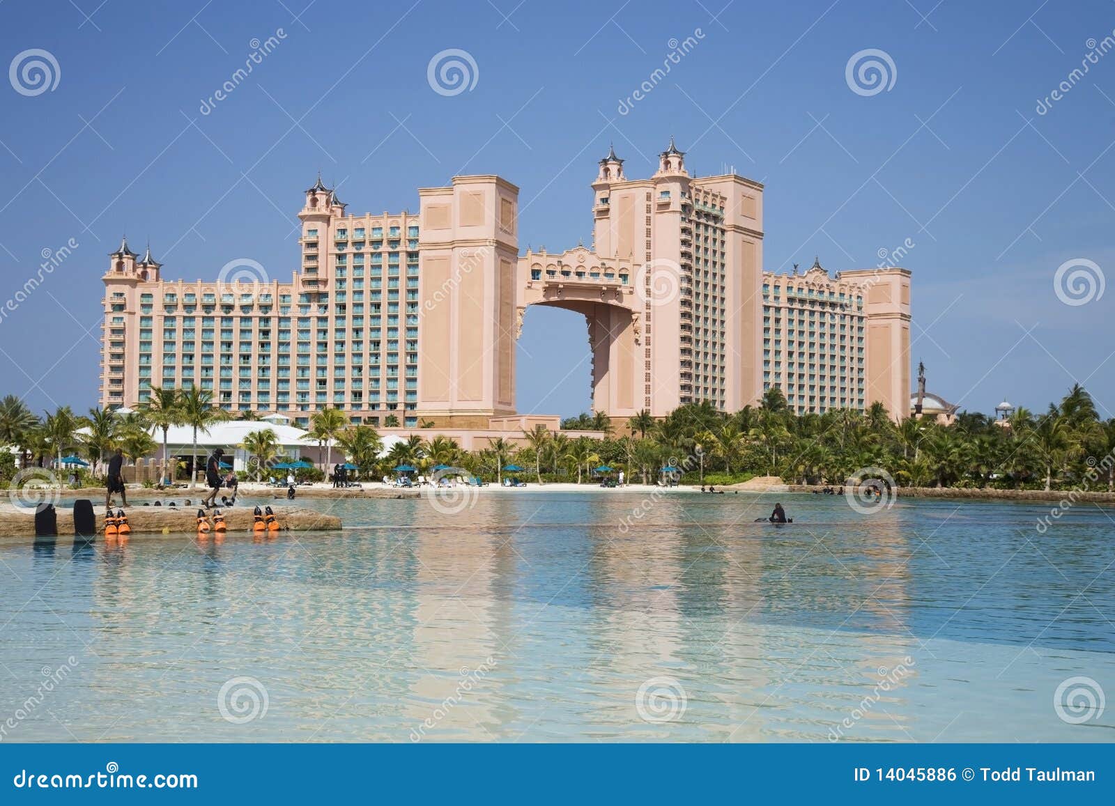 Atlantis Hotel and Casino stock photo. Image of majestic - 14045886