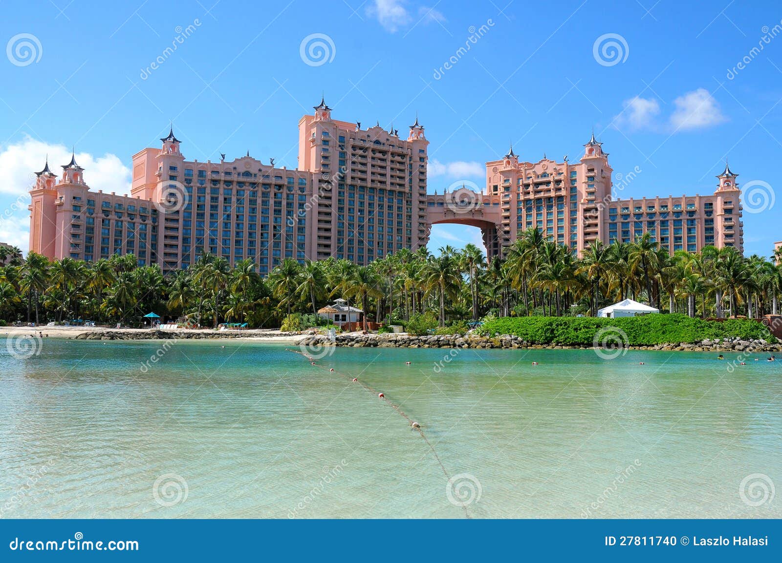 Atlantis Paradise Island, Bahamas Stock Photo - Image of beautiful ...