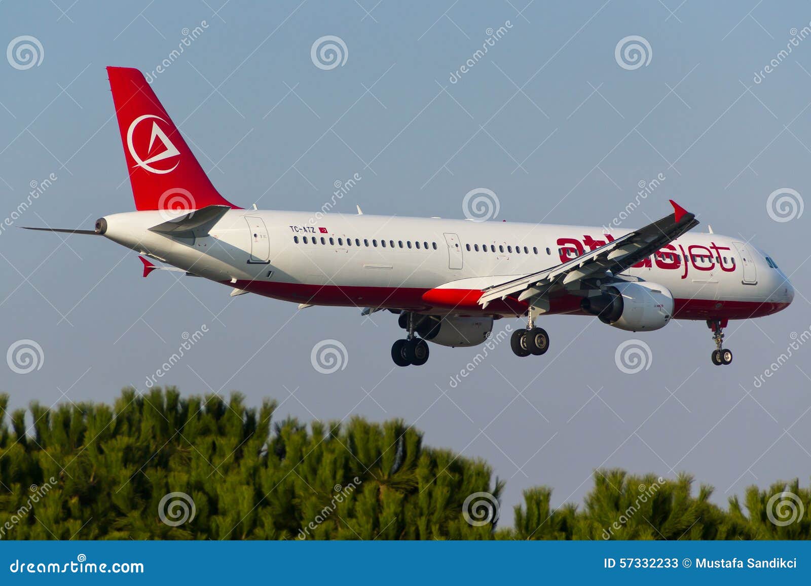 Atlasjet Airbus A321 editorial stock photo. Image of boarding - 57332233