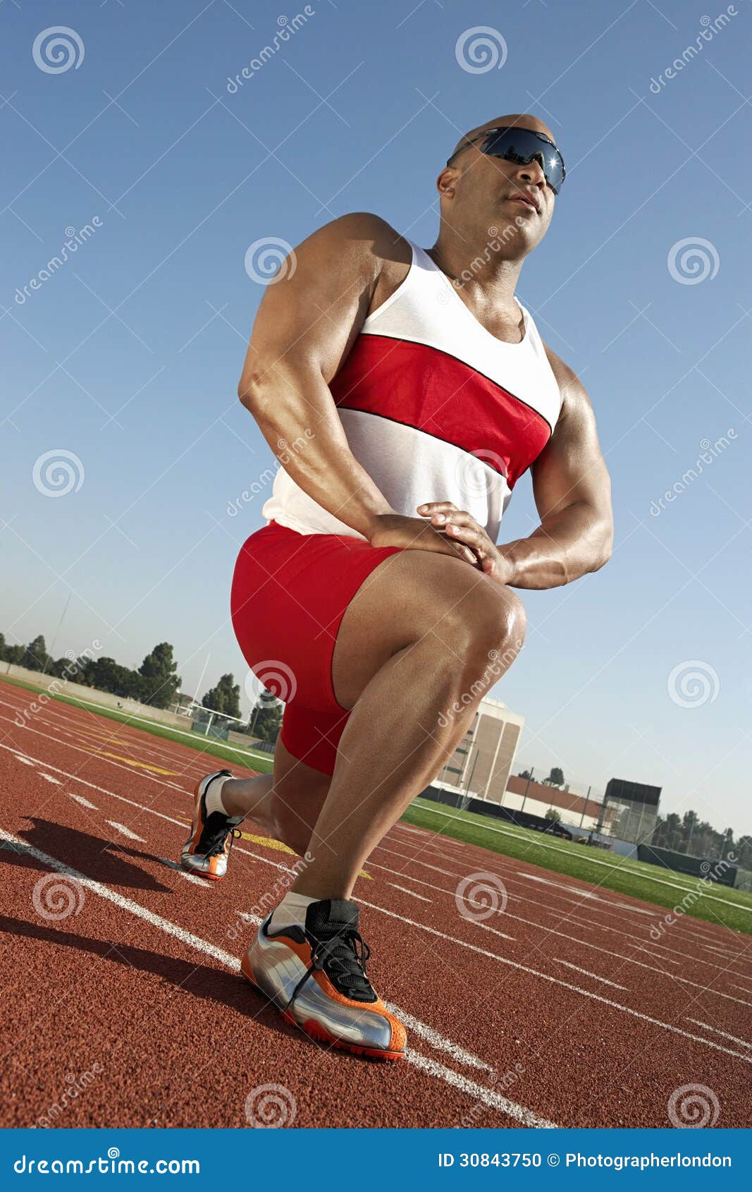 Atleet Warming Up stock foto. Image of palm, knielen - 30843750