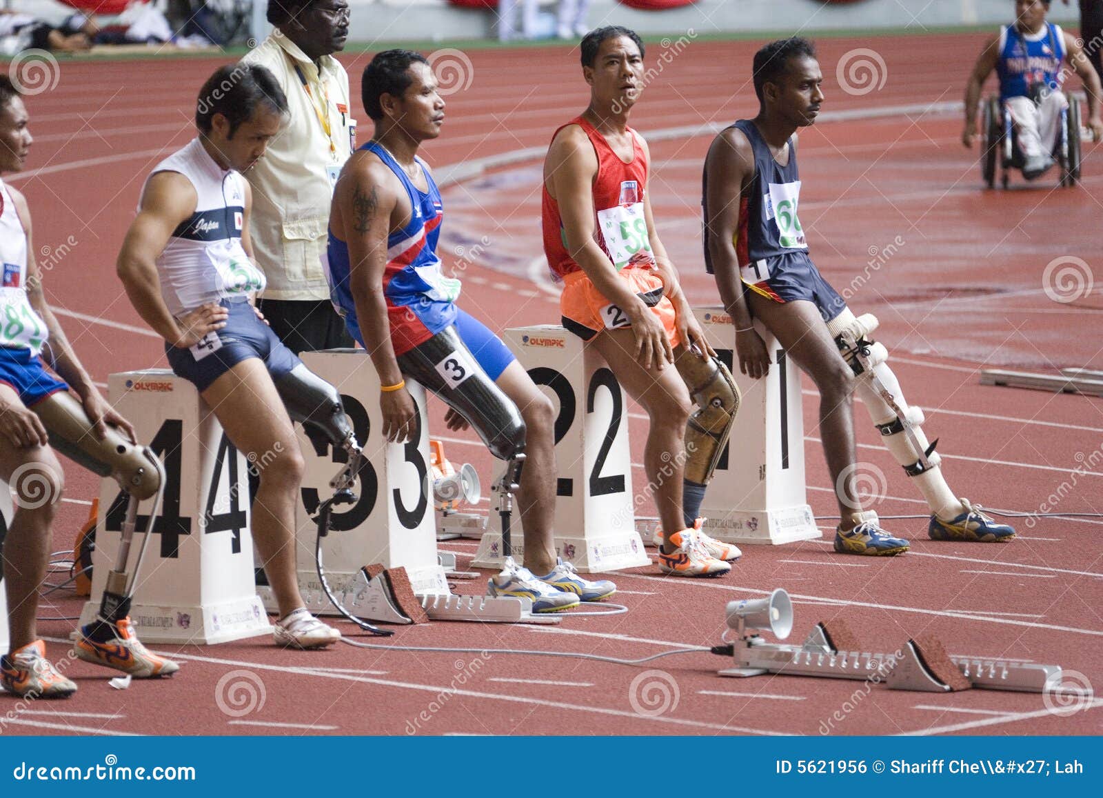 Atletas incapacitados foto editorial. Imagem de compita - 5621956
