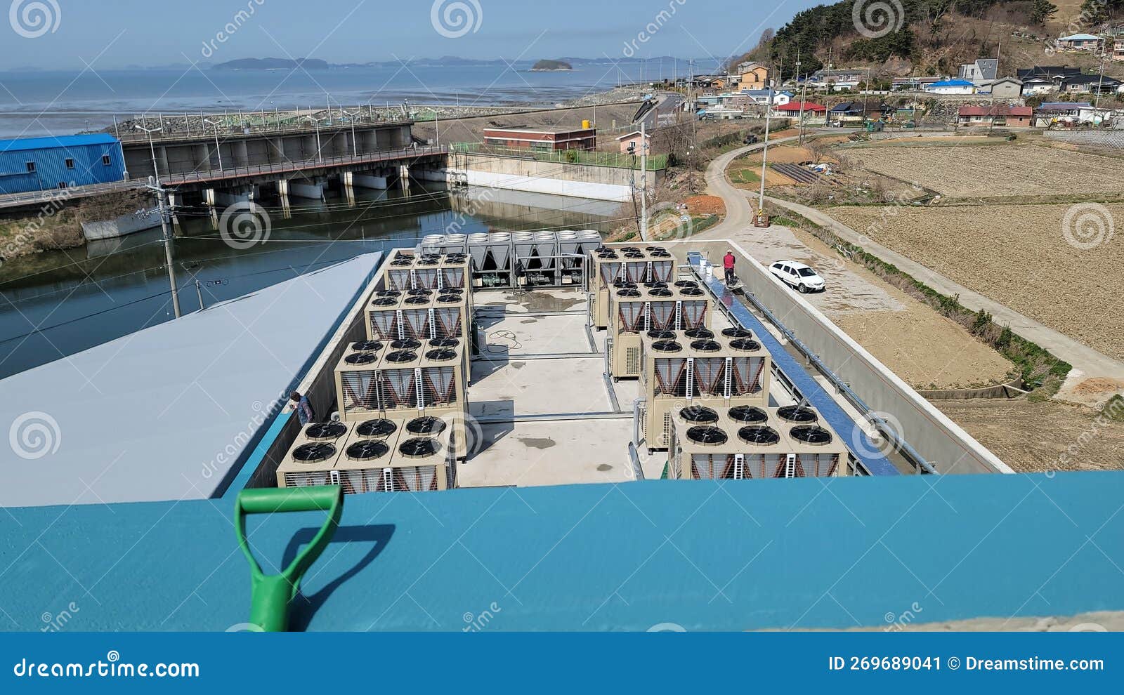 Atmosphere Above the Pond Fish Feed Freezing Factory Stock Image ...