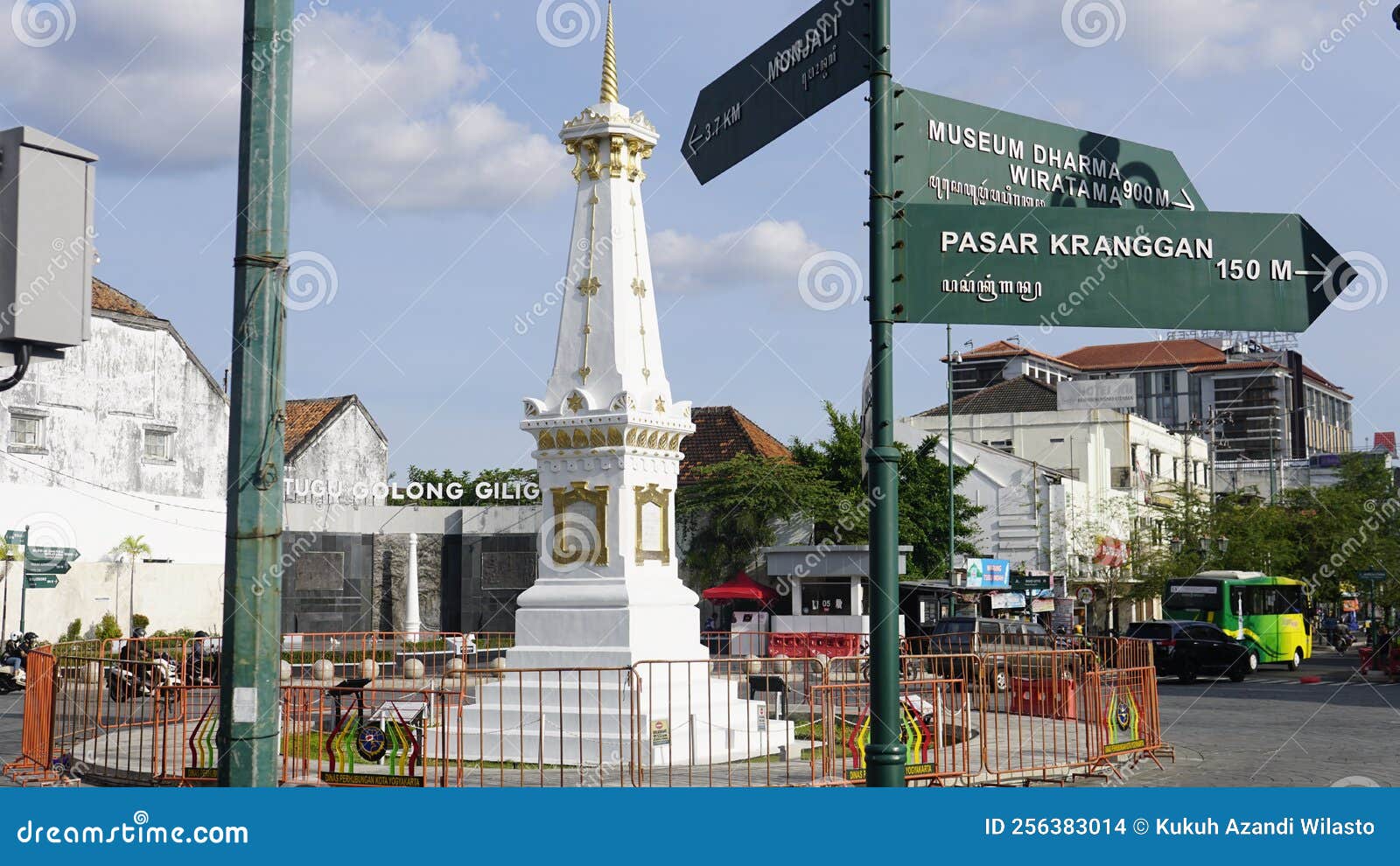 The Atmosphere Around the Yogyakarta Monument Editorial Stock Image ...