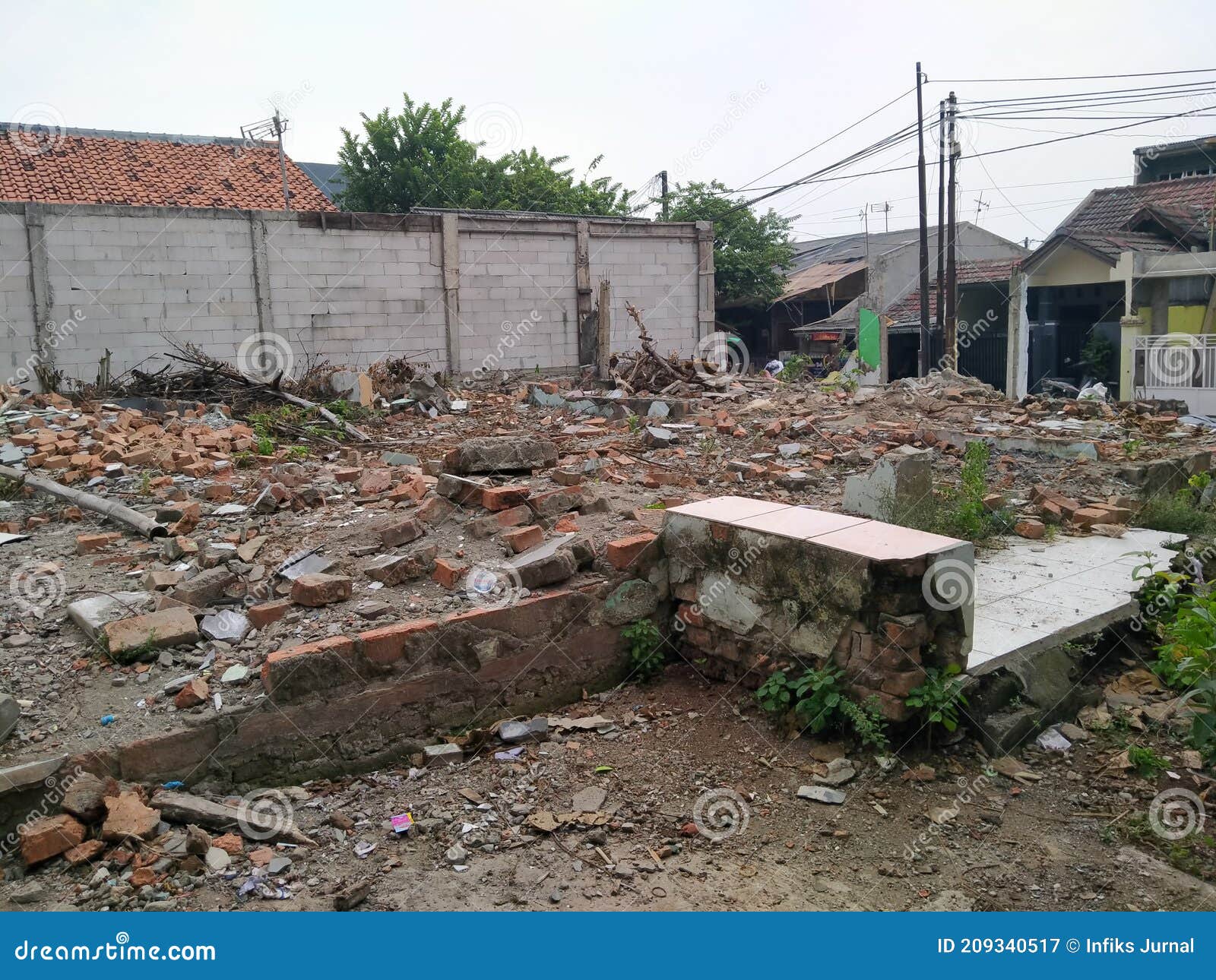 The Atmosphere of the Destroyed Building Stock Image - Image of pile ...