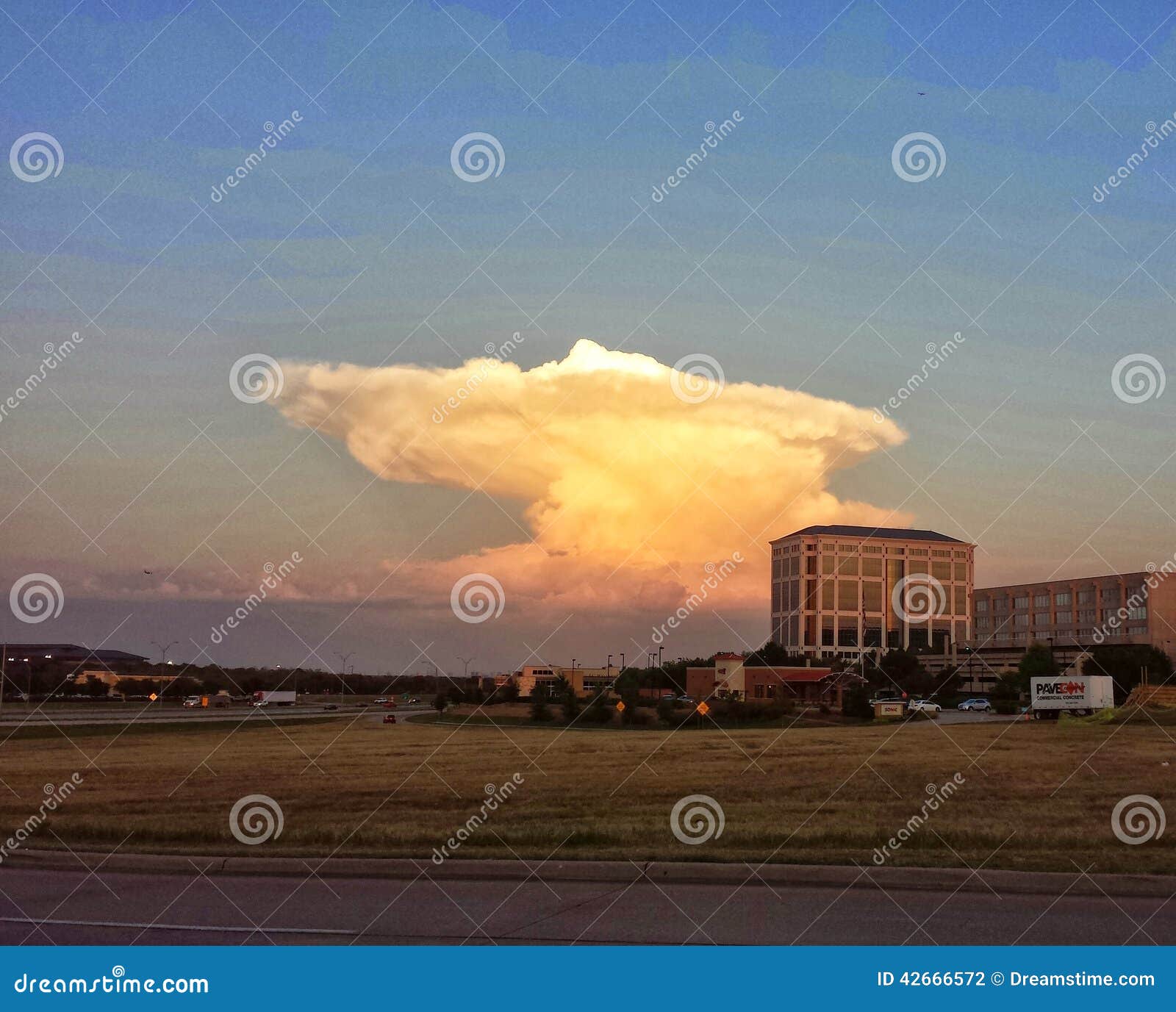 Atomic cloud editorial photography. Image of atomic, wierd - 42666572