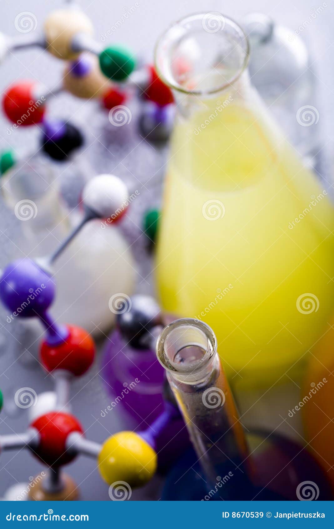 Atomic connections stock image. Image of chemical, life - 8670539