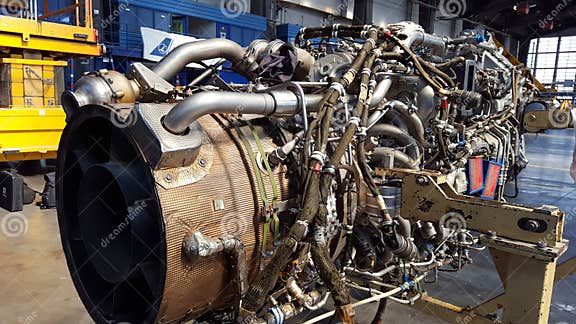 ATR 72 jet engine editorial photo. Image of detail, hall - 77909856