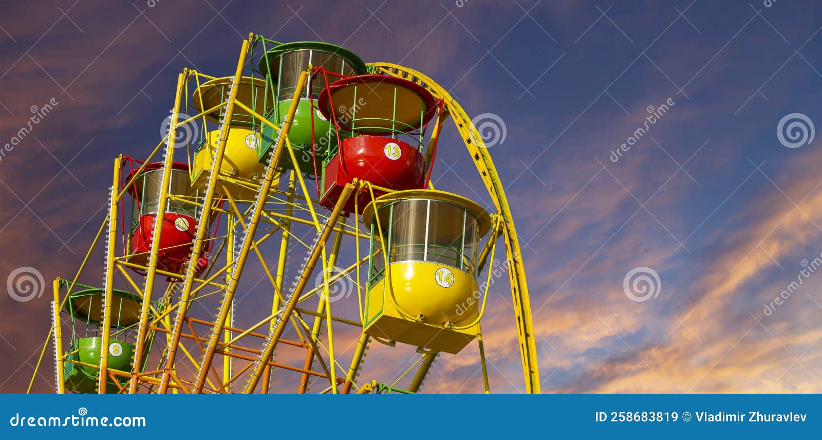Attraction Carousel Ferris Wheel Against the Romantic Evening Sky Stock ...