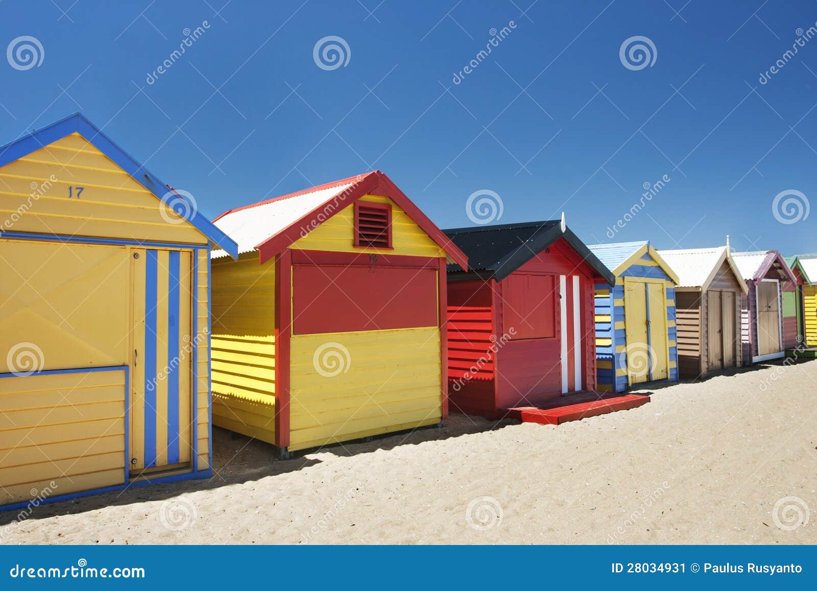 Attractive Bathing Boxes at Brighton Beach Stock Image - Image of ...
