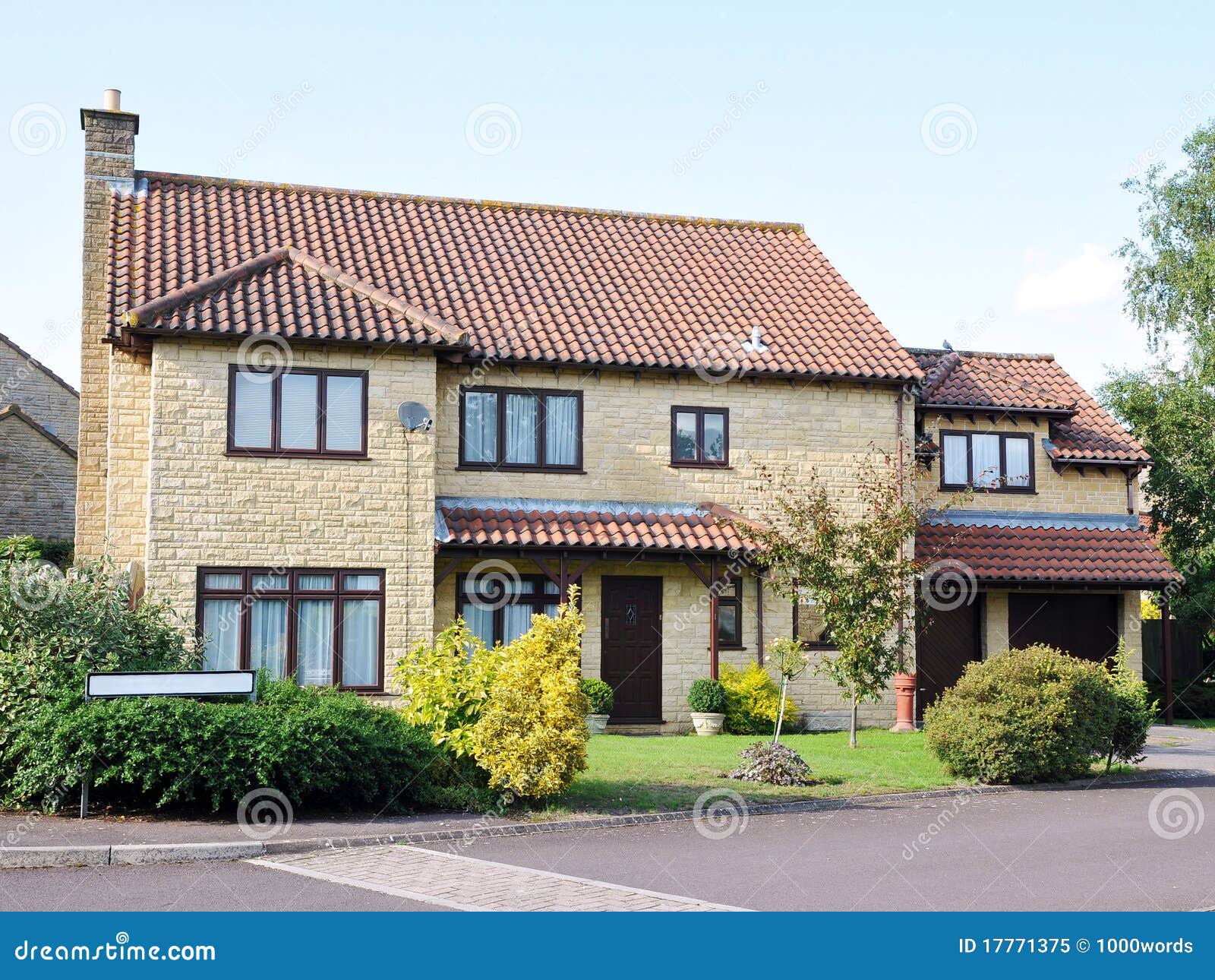 Attractive Detached House stock image. Image of front - 17771375