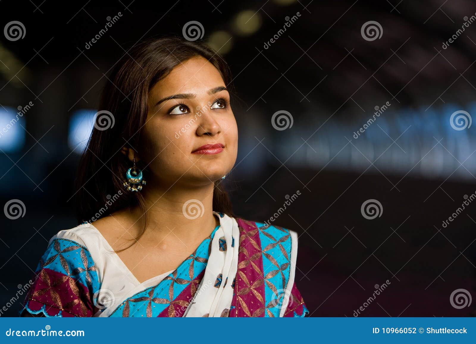 Attractive Indian Lady in Traditional Costume Stock Photo - Image of ...