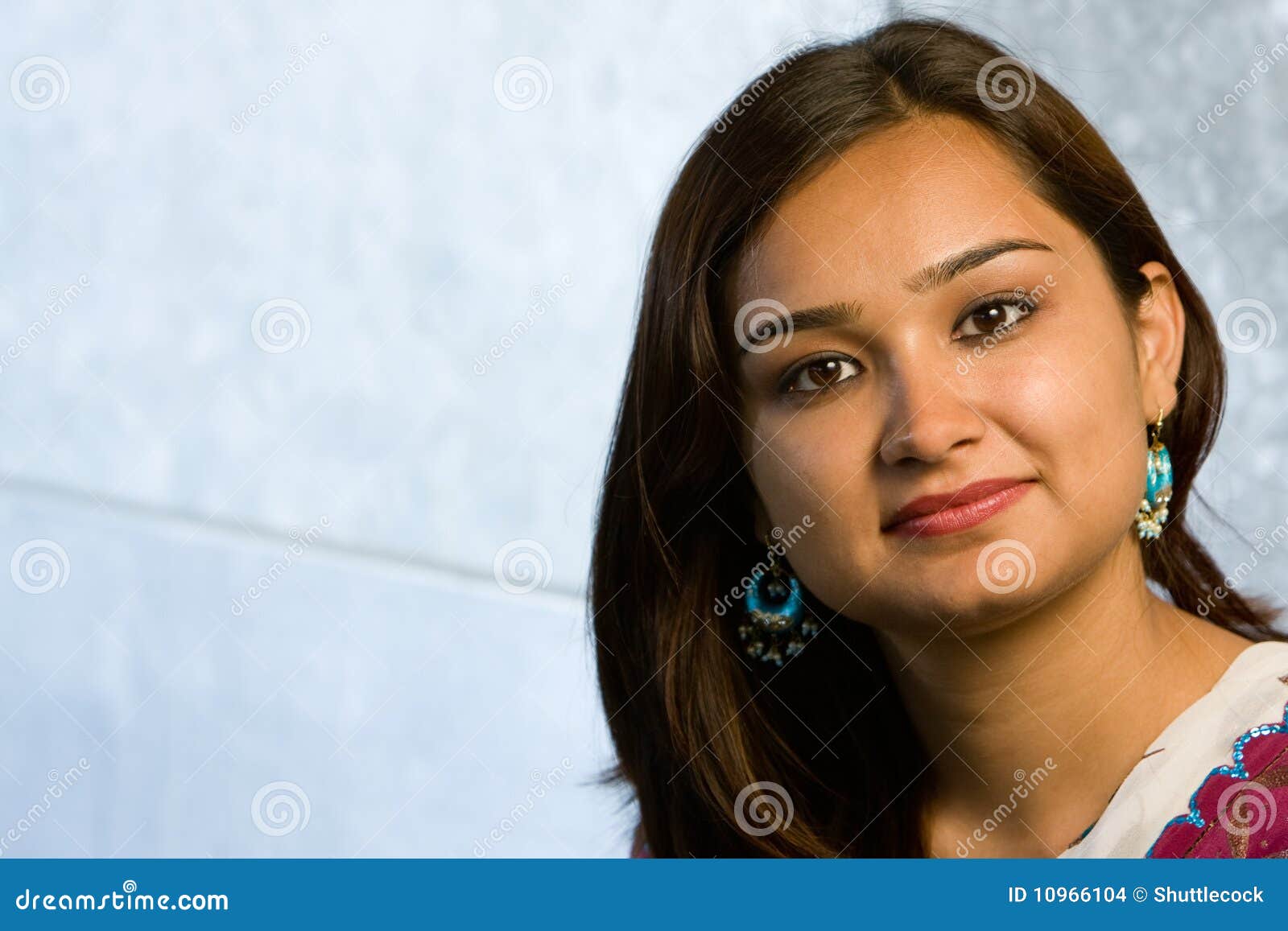 Attractive Indian Lady in Traditional Costume Stock Photo - Image of ...