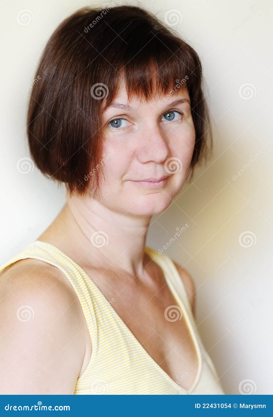 Attractive Middle Age Woman Stock Photo - Image of lifestyle, elegant ...