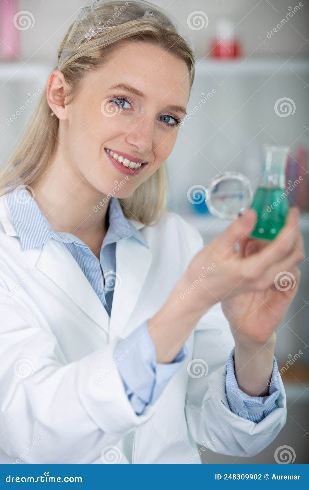 Attractive Scientist Woman Looking Chemical Sample in Flask Stock Photo ...