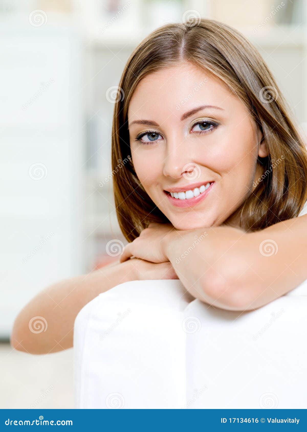 Attractive Smiling Young Woman Face Stock Photo - Image of attractive ...