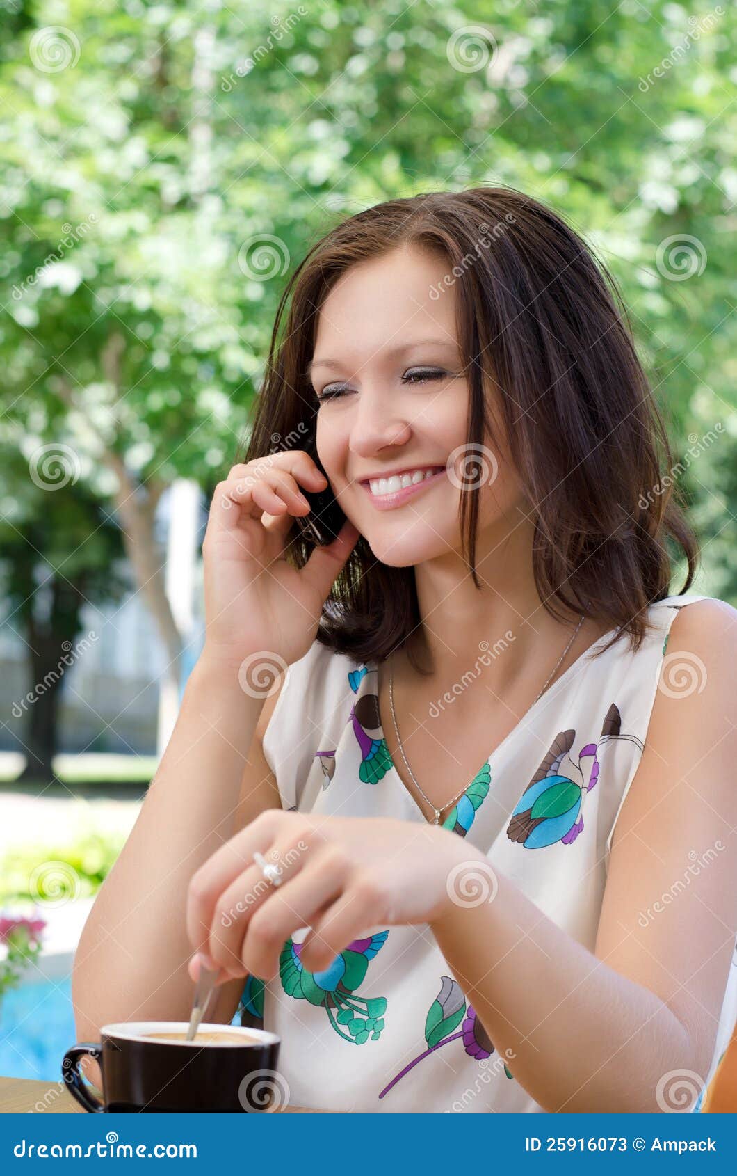 Attractive Woman Chatting on a Mobile Stock Image - Image of outdoors ...