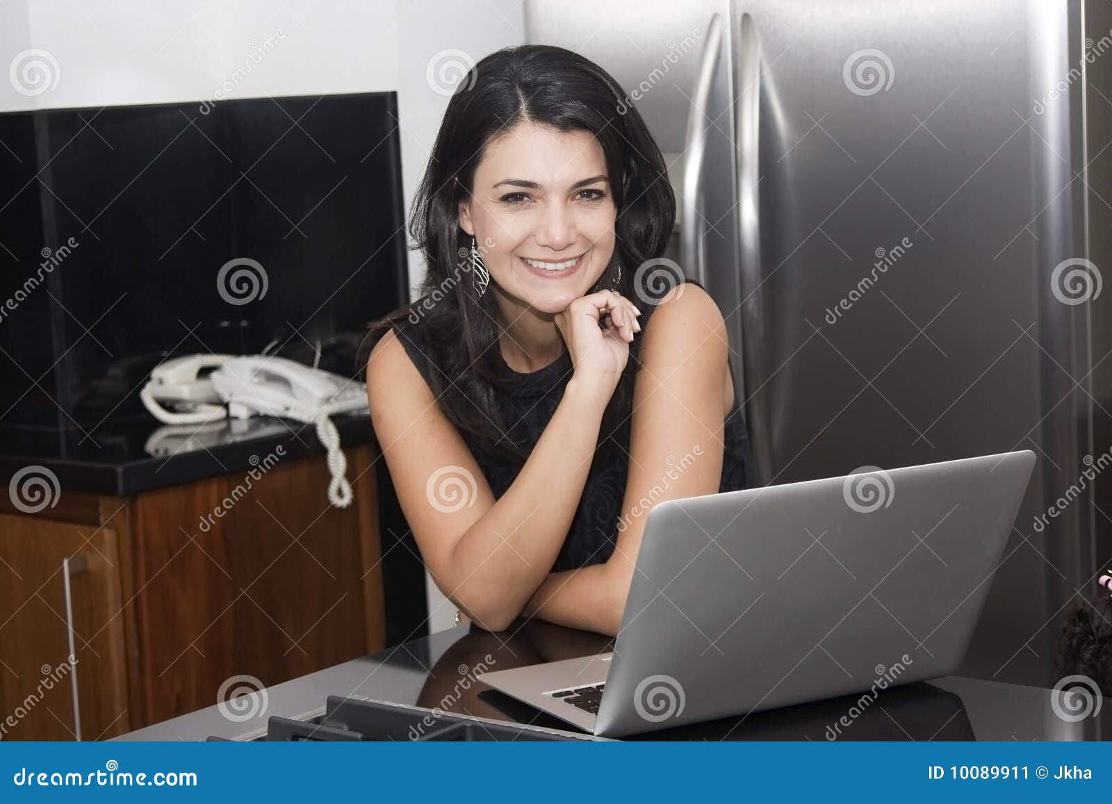Attractive Woman Working at Home Stock Image - Image of desk, looking ...