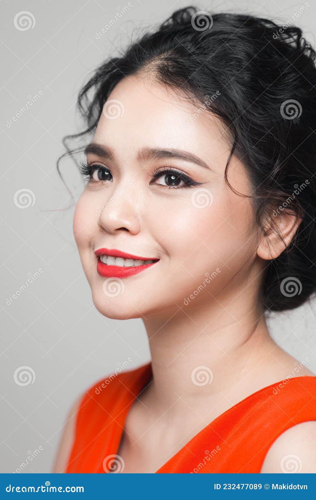 Attractive Young Model with Bright Make-up Stock Image - Image of ...
