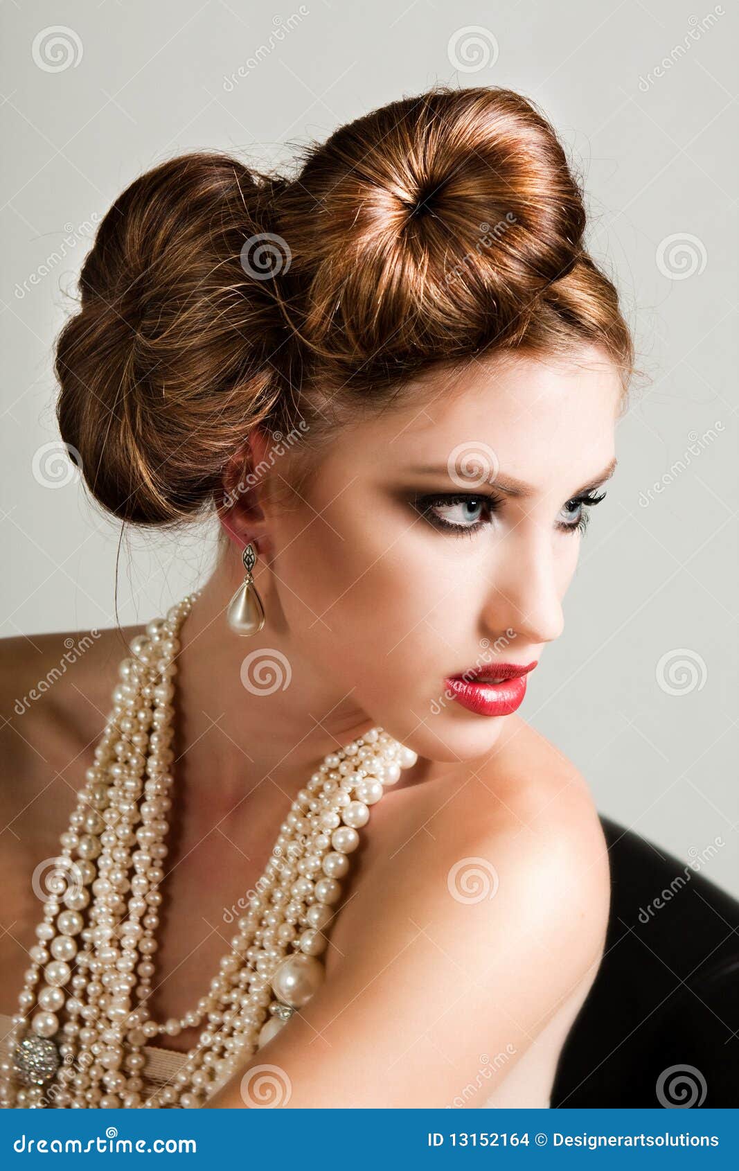 Attractive Young Woman Wearing Pearls Stock Photo - Image of ...