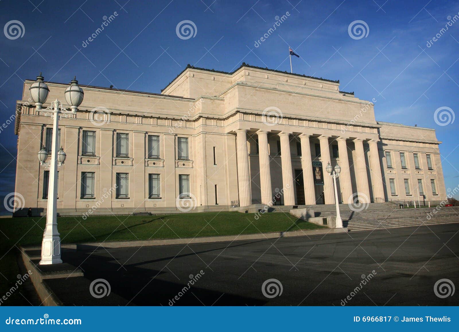 Auckland museum stock image. Image of park, blue, island - 6966817