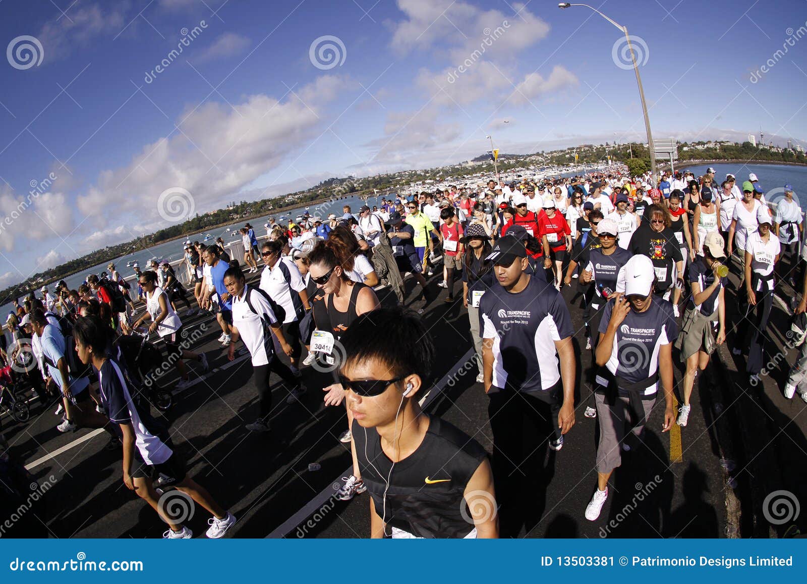 Auckland Round the Bays Fun Run Editorial Photo - Image of sail, road ...