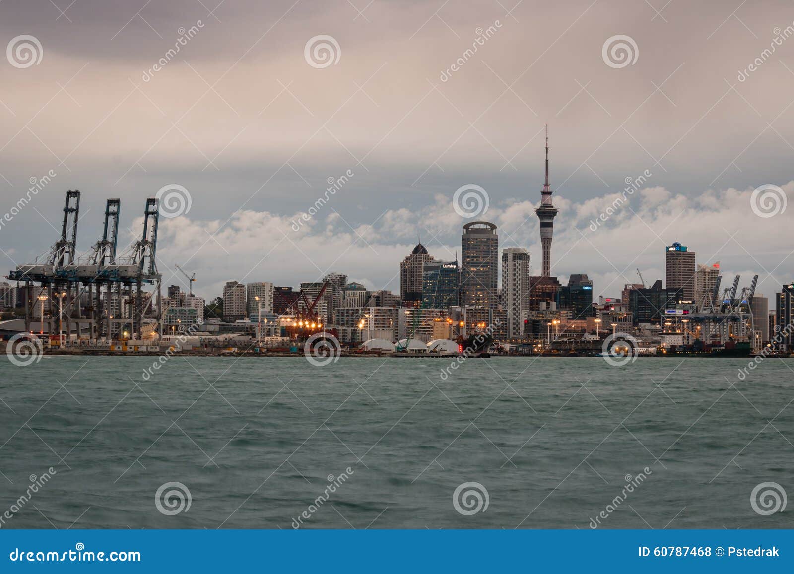 Auckland Waterfront at Dusk Editorial Stock Photo - Image of lights ...