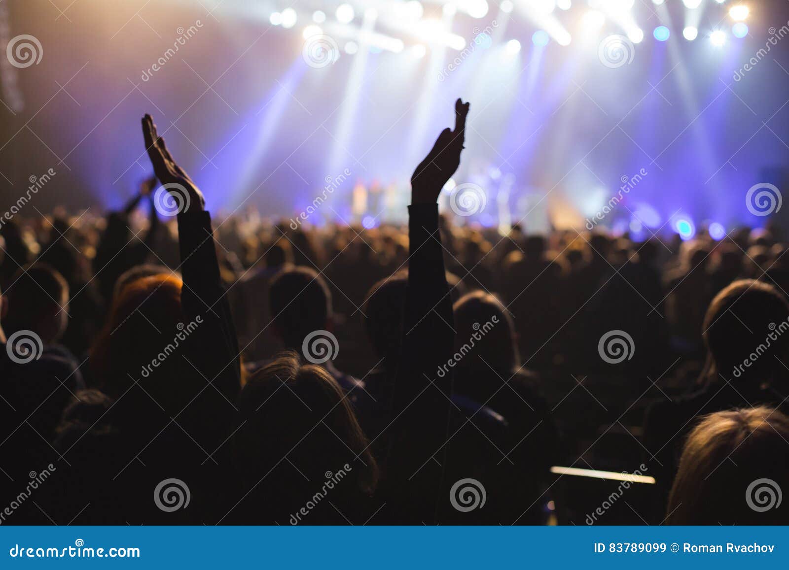 Audience Applauded by the Stage Artist. Editorial Stock Image - Image ...