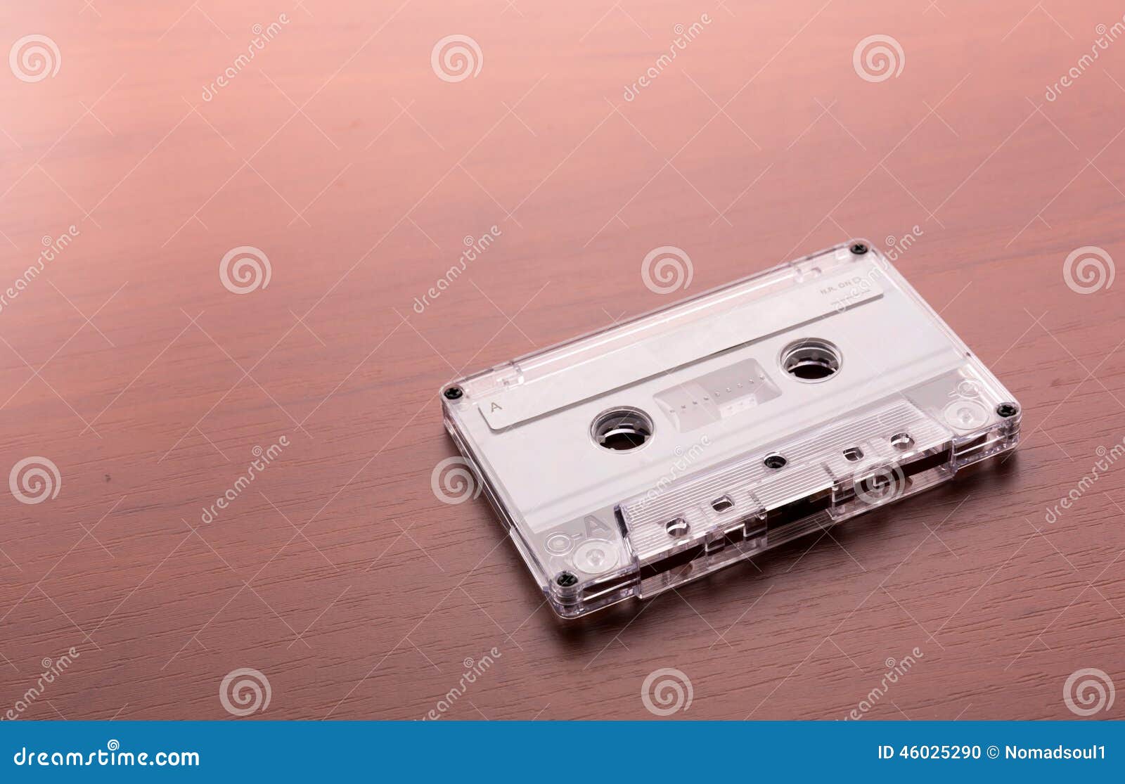 Audio cassetta fotografia stock. Immagine di vassoio - 46025290