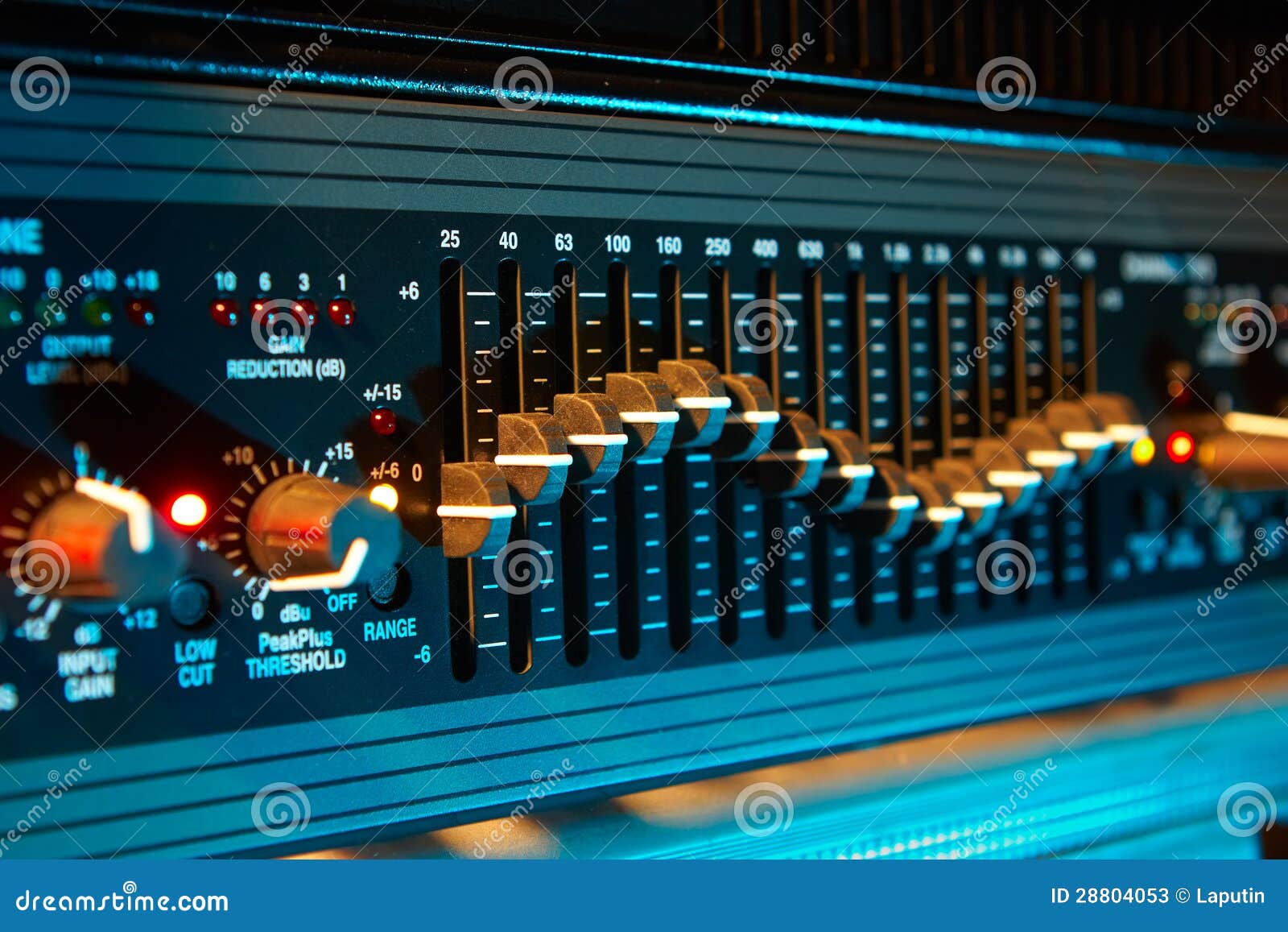 Audio equaliser stock afbeelding. Image of raad, troosten - 28804053
