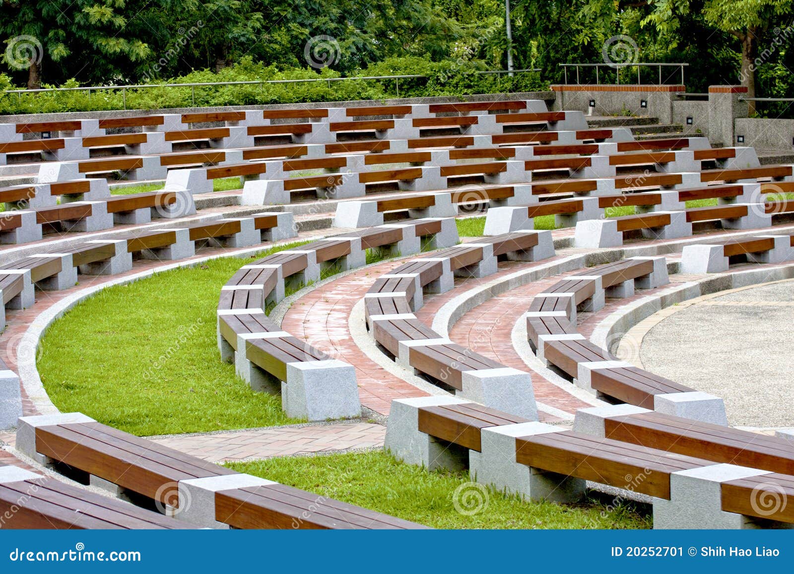 Auditorio al aire libre imagen de archivo. Imagen de negro - 20252701