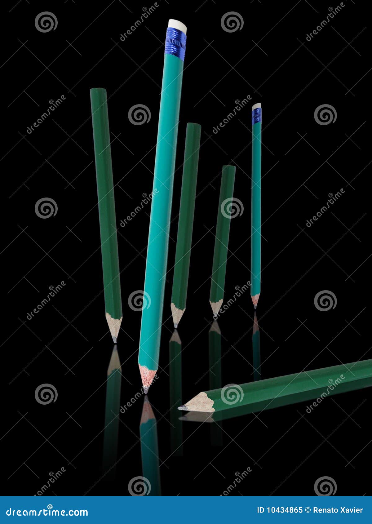 Aufbau der Bleistifte stockbild. Bild von bleistift, messwert - 10434865