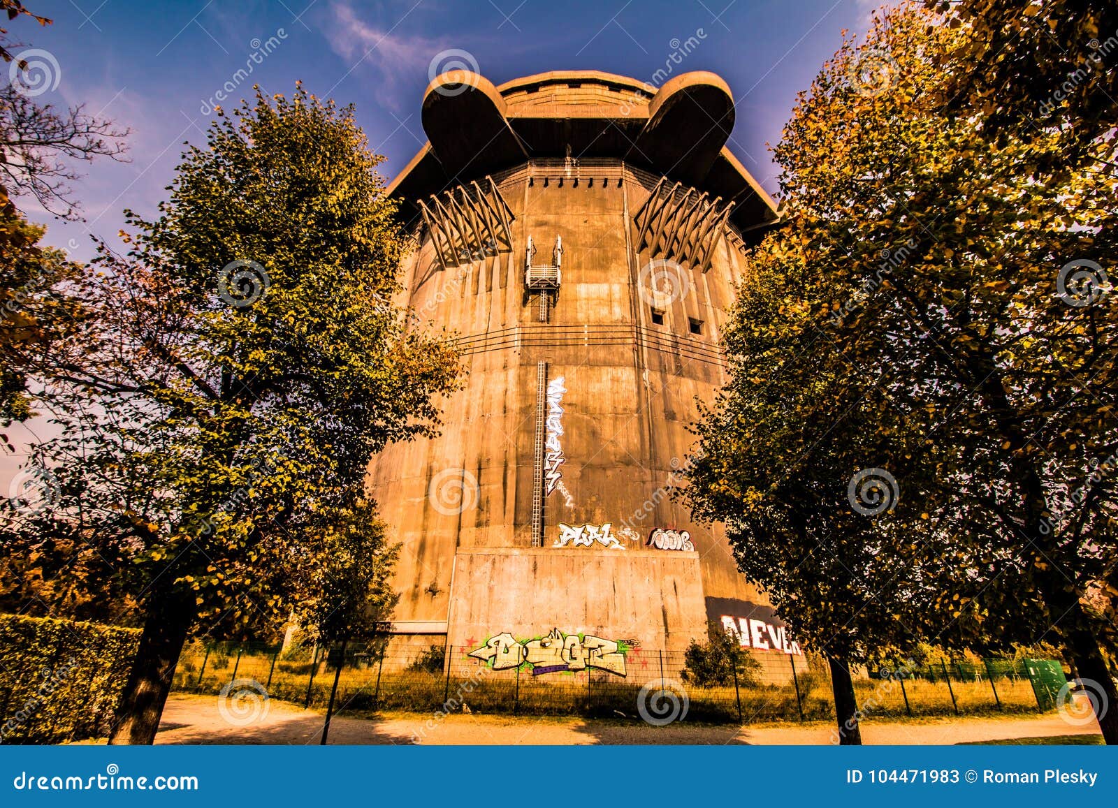 Augarten Park in Fall, Vienna, Austria Stock Image - Image of augarten ...
