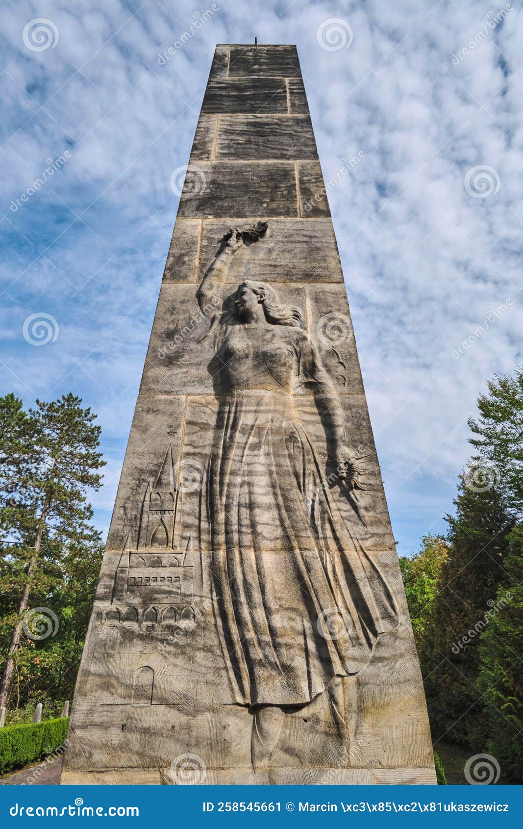 21 August 2022, Dresden, Germany. the Soviet Garrison Cemetery ...