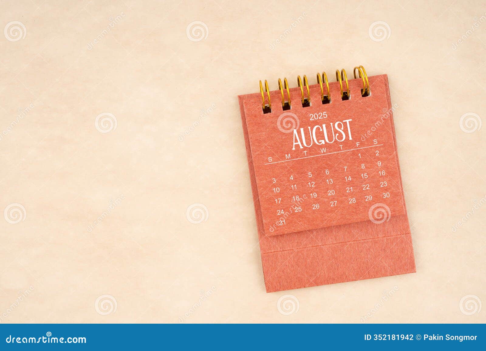 August 2025 Red Mini Calendar on Old Brown Paper Stock Photo - Image of ...