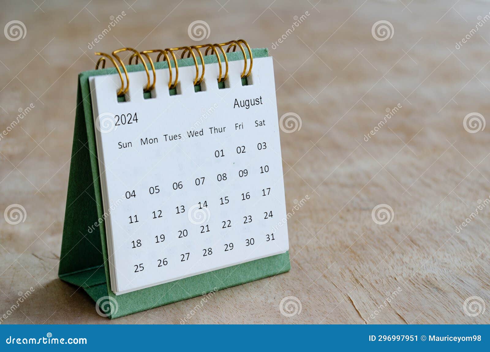 August 2024 Table Calendar with Customizable Space for Text. Calendar ...