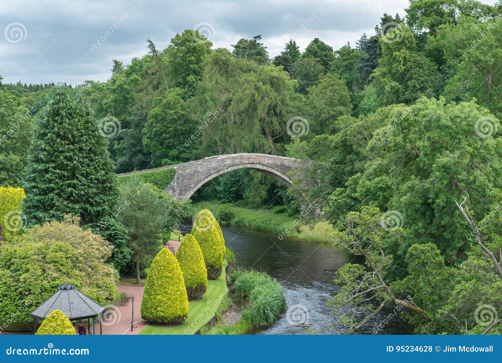 The Auld Brigg at Alloway Ayr Stock Photo - Image of british, exterior ...