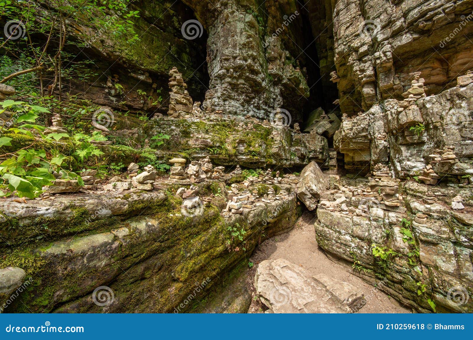AuSable Chasm Rock Formation Stock Photo - Image of hiking, views ...