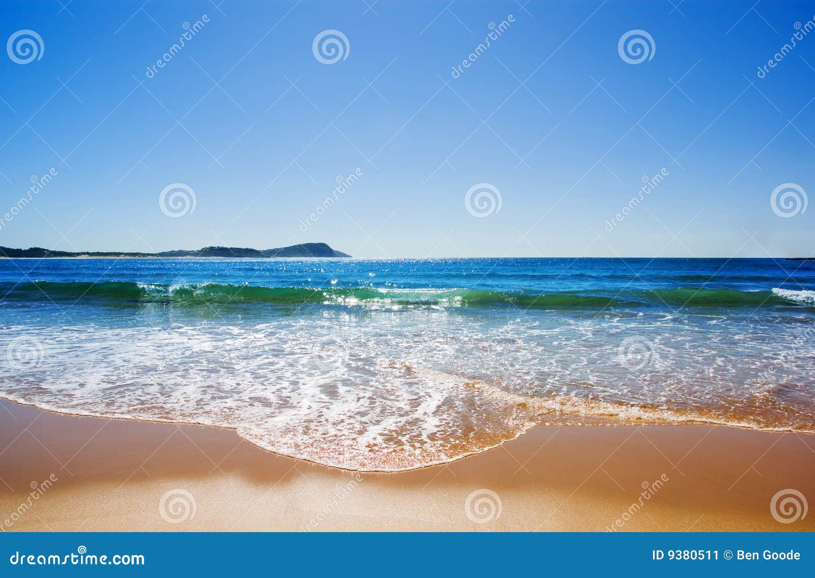 Aussie Summer Beach stock image. Image of landscape, horizon - 9380511