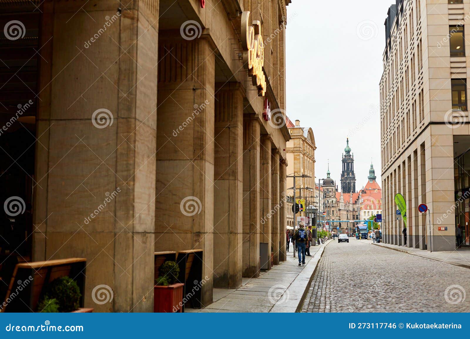 The Austere Architecture of Germany. Historic Buildings of Dresden ...