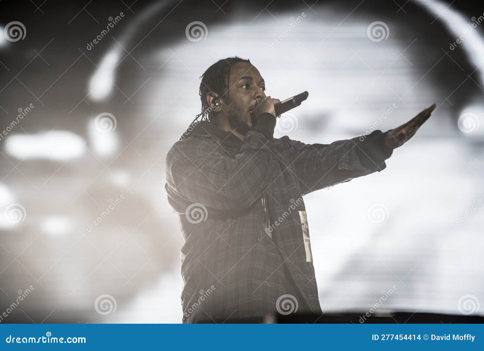 Kendrick Lamar in Concert at Austin City Limits Editorial Stock Image ...