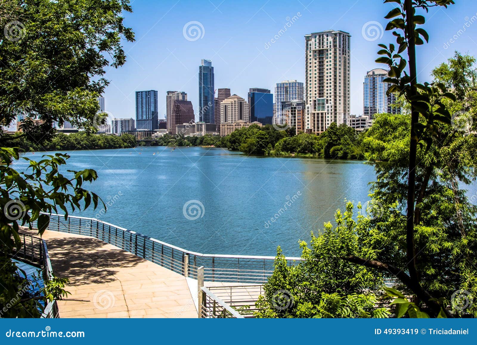 Austin Texas Trail Con La Visión Imagen de archivo - Imagen de ...