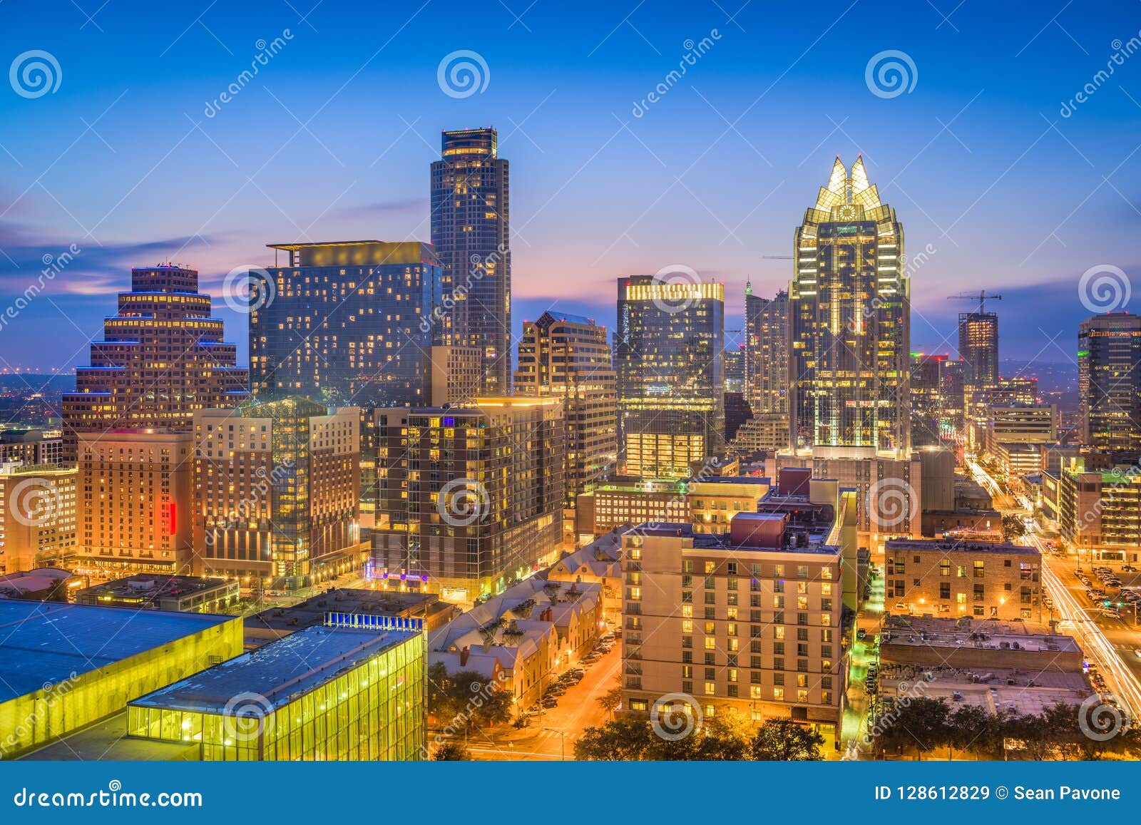 Austin, Texas, USA Skyline editorial stock image. Image of buildings ...