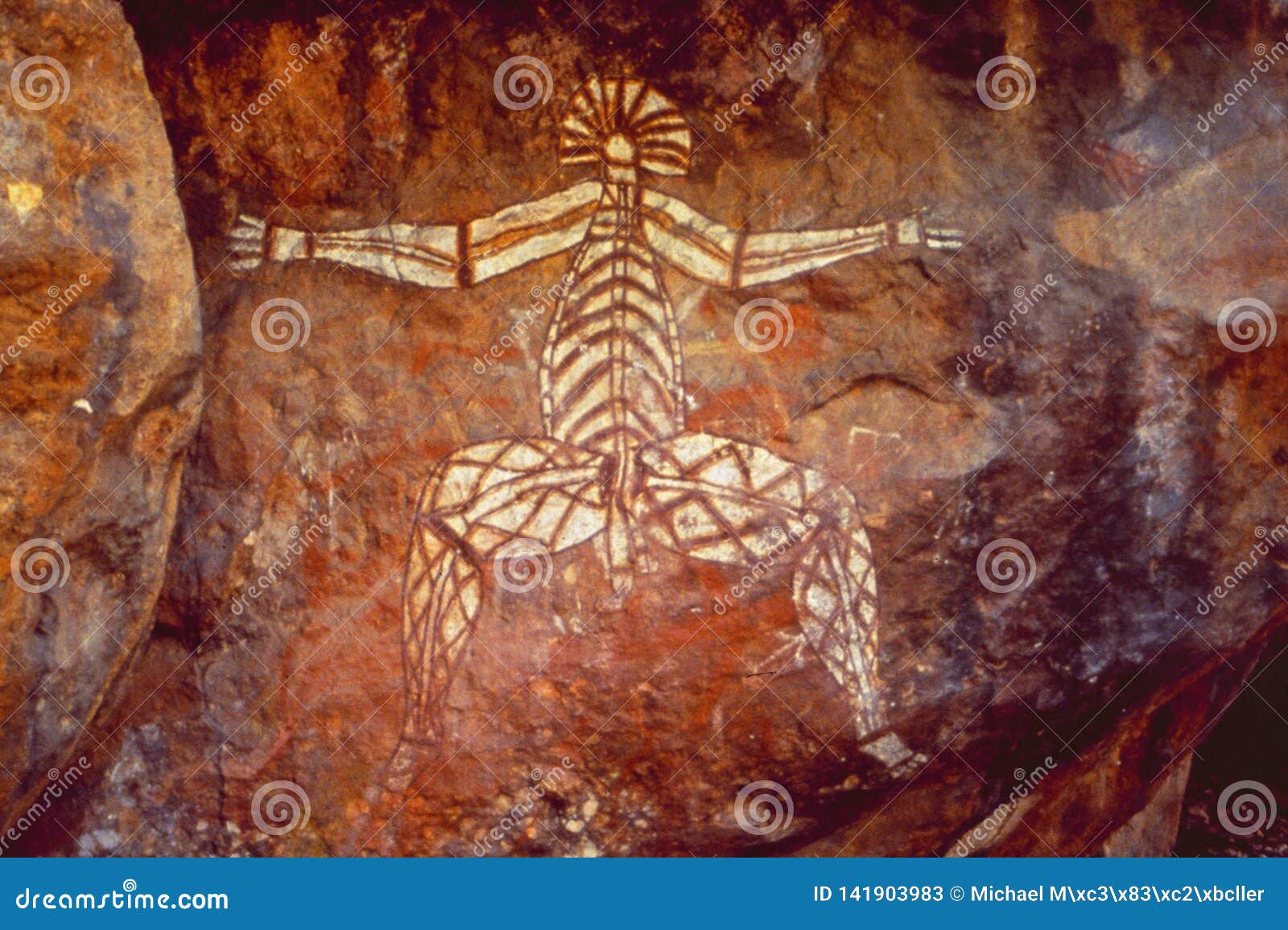 Australia: Ancient Aborigines Stone Paintings in the Outback Stock ...