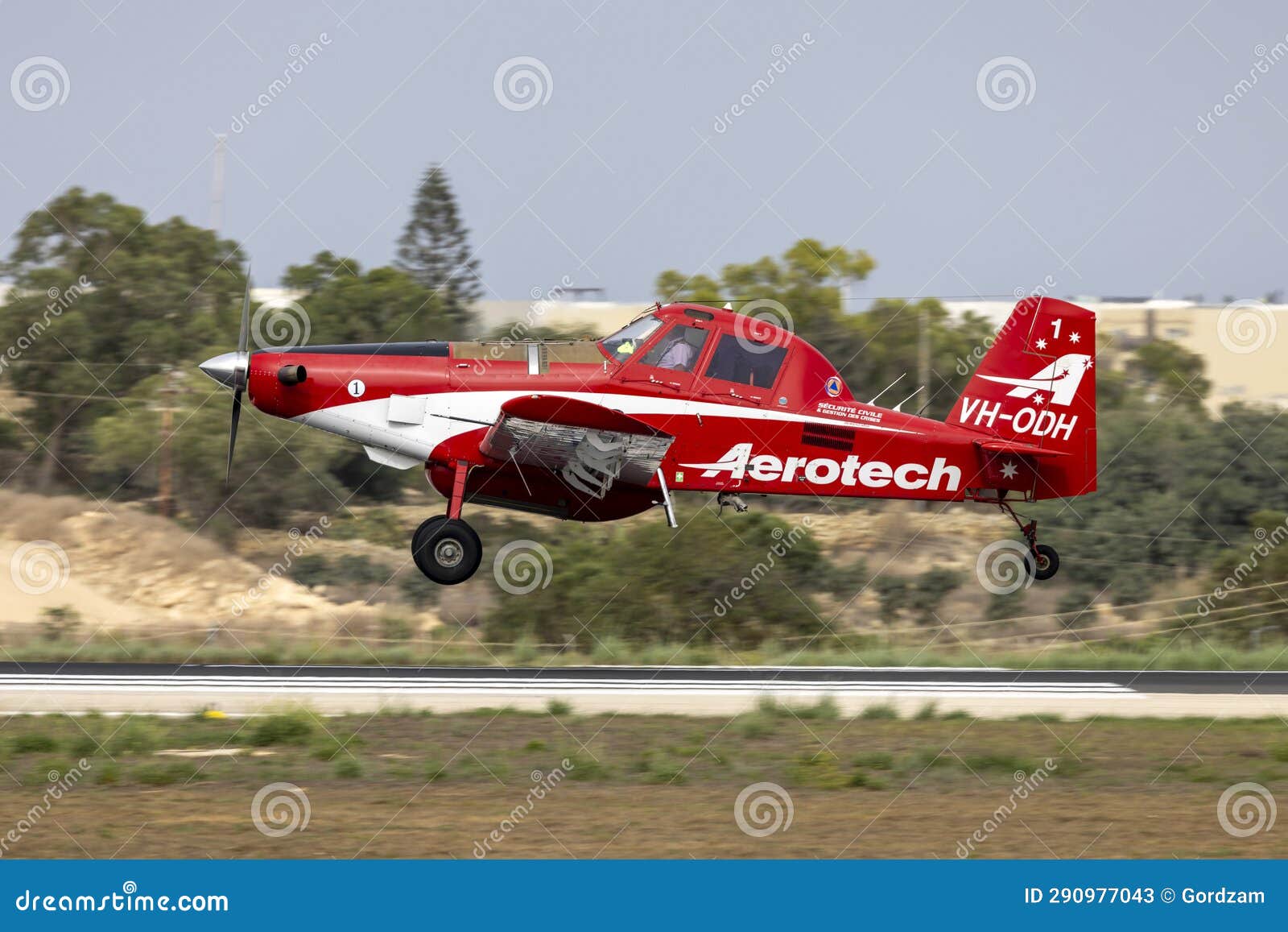 Australian Air Tractor Landing Editorial Stock Photo - Image of farm ...