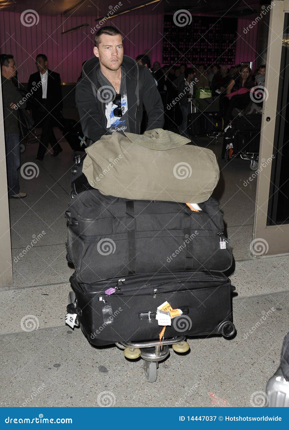 Australian Avatar Actor Sam Worthington At LAX Editorial Image ...