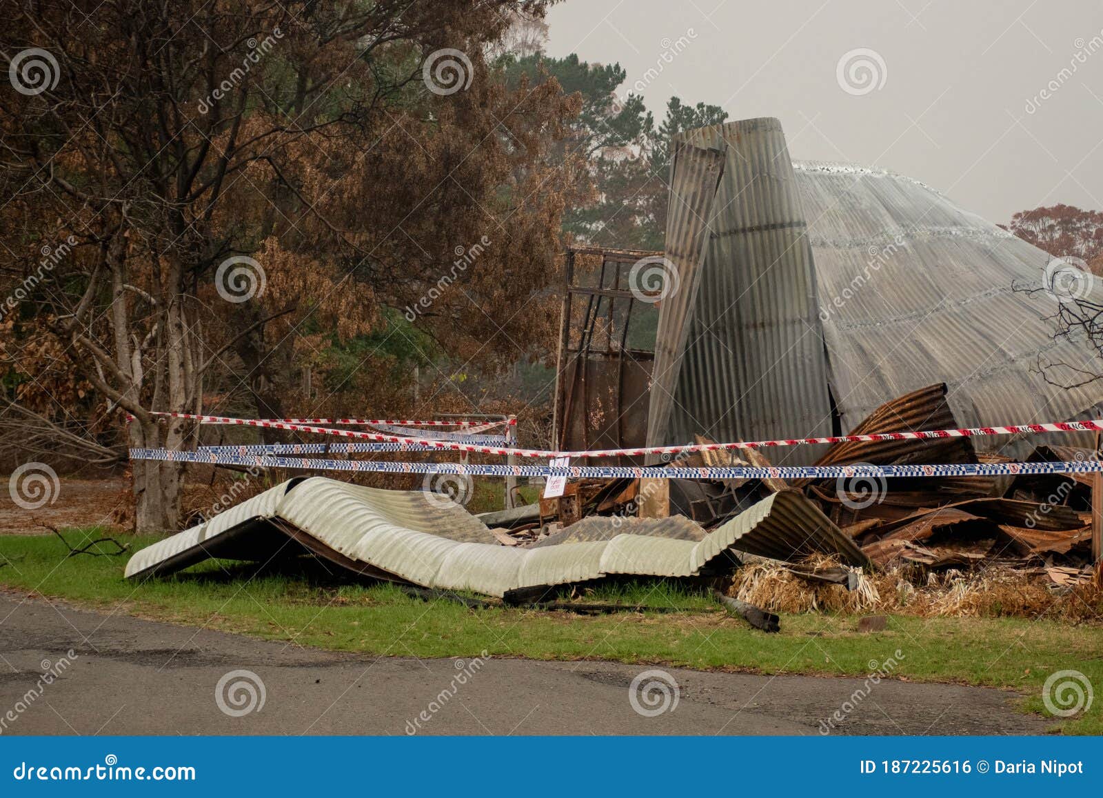 Australian Bushfire Aftermath: Burnt Building Ruins Stock Photo - Image ...