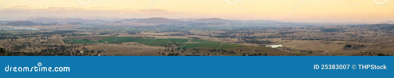 Australian Country Panorama Stock Image - Image of animals, scenic ...